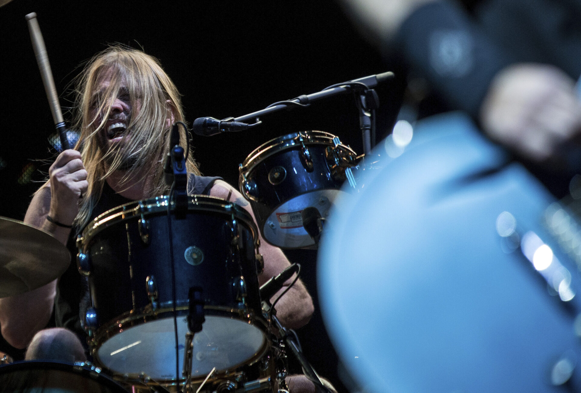 Foo Fighters drummer Taylor Hawkins dead at age 50, band says | The ...